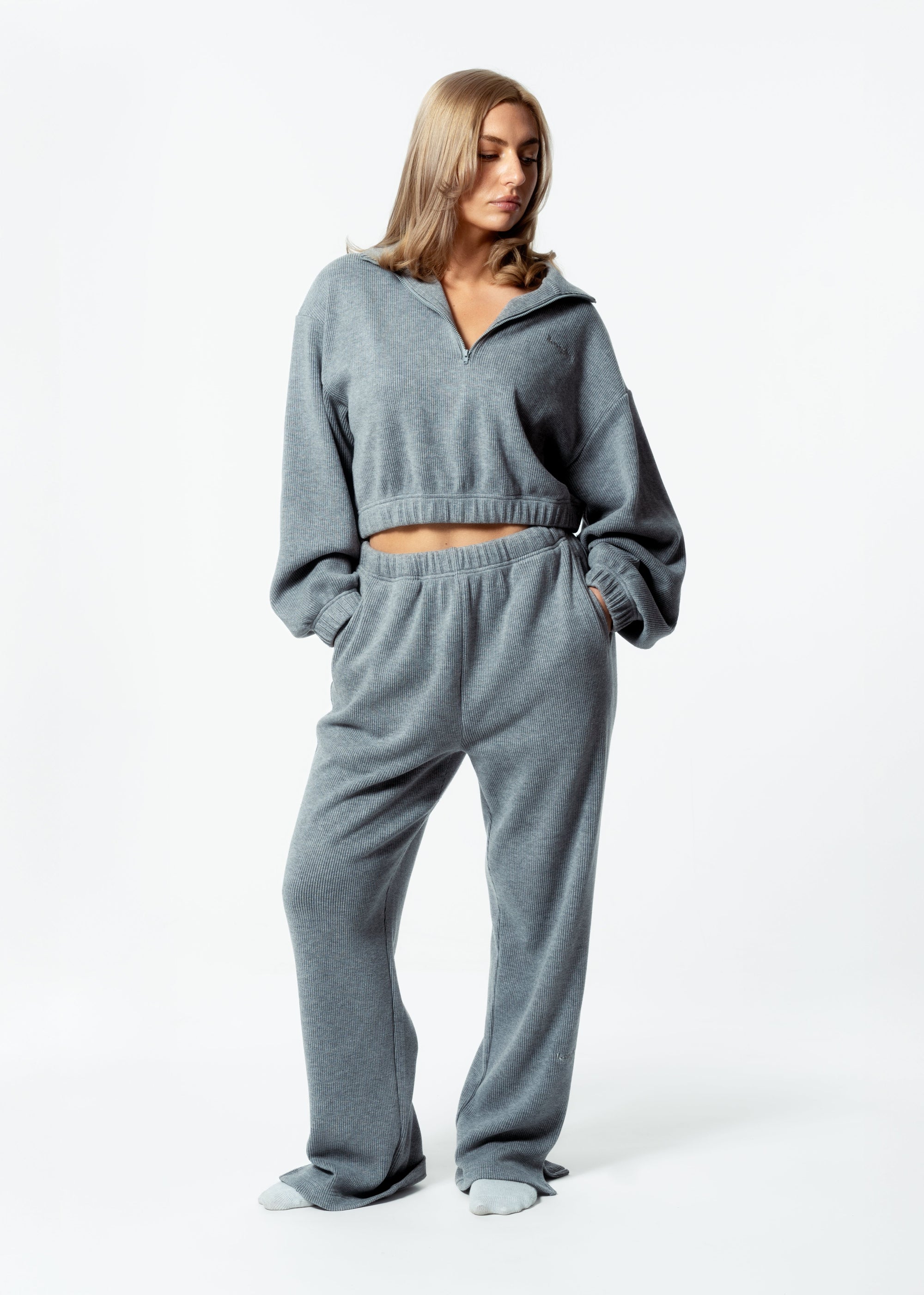 deluxe sweats – Knight